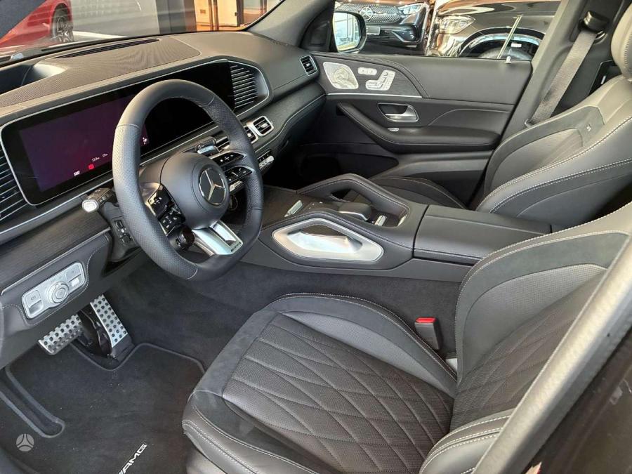 Black Mercedes-Benz GLE 53 AMG 2025 in Vilnius, with an engine capacity of 3.00 L and mileage of 10 thousand km for 132792 €, photo 14 on AUTOMOTO.COM.LV