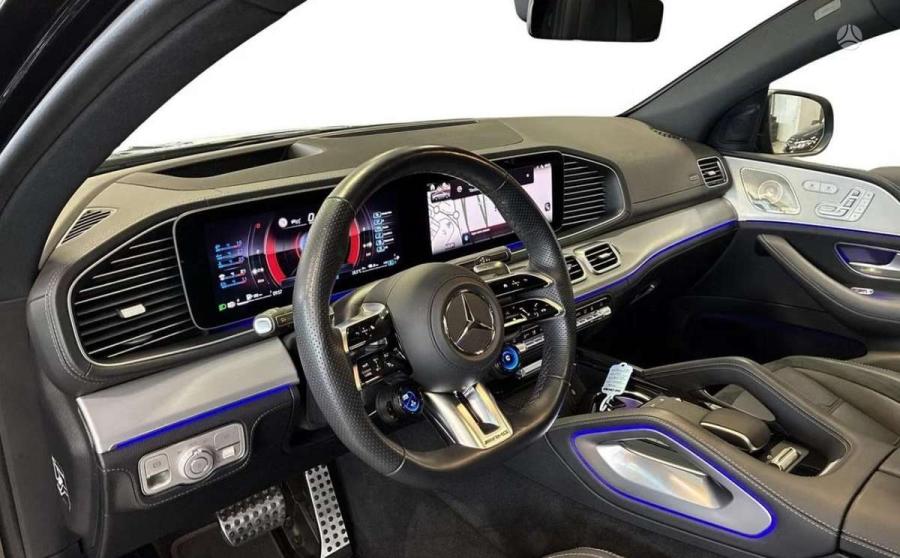 Черный Мерседес GLE 53 AMG 2025 в Вильнюс, объемом двигателя 3.00 л и пробегом 13 тыс. км за 120000 €, фото 5 на AUTOMOTO.COM.LV