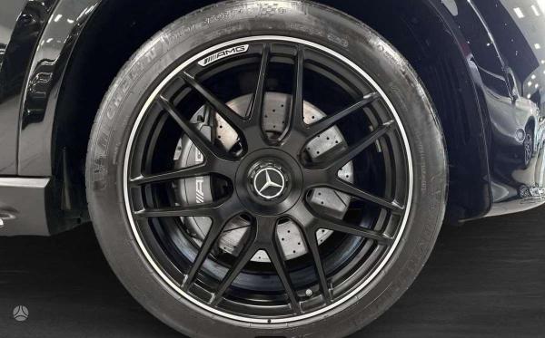 Melns Mercedes-Benz GLE 53 AMG 2025 Viļņa, ar dzinēja tilpumu 3.00 L un nobraukumu 13 tūkst. km par 120000 €, foto 9 vietnē AUTOMOTO.COM.LV