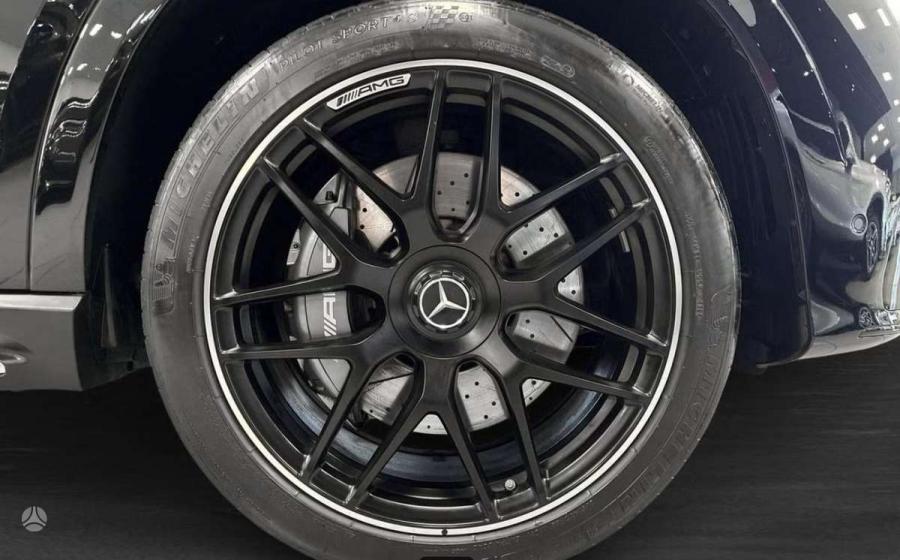 Черный Мерседес GLE 53 AMG 2025 в Вильнюс, объемом двигателя 3.00 л и пробегом 13 тыс. км за 120000 €, фото 10 на AUTOMOTO.COM.LV