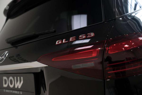 Melns Mercedes-Benz GLE 53 AMG 2025 Viļņa, ar dzinēja tilpumu 3.00 L un nobraukumu 11 tūkst. km par 115000 €, foto 8 vietnē AUTOMOTO.COM.LV