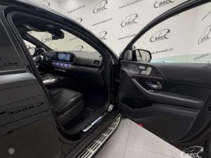 Black Mercedes-Benz GLE 53 AMG 2020 in Vilnius, with an engine capacity of 3.00 L and mileage of 154 thousand km for 54000 €, photo 10 on AUTOMOTO.COM.LV