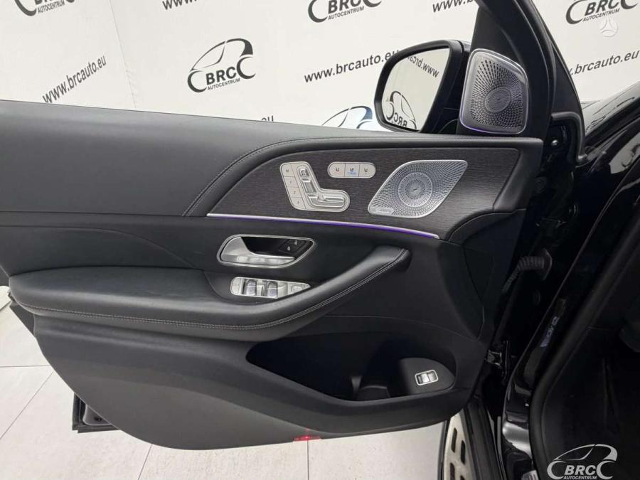 Black Mercedes-Benz GLE 53 AMG 2020 in Vilnius, with an engine capacity of 3.00 L and mileage of 154 thousand km for 54000 €, photo 26 on AUTOMOTO.COM.LV