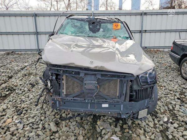 Green Mercedes-Benz GLE 53 AMG 2022 in Kaunas, with an engine capacity of 3.00 L and mileage of 50 thousand km for 15246 €, photo 5 on AUTOMOTO.COM.LV