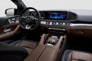 Zaļš Mercedes-Benz GLE 53 AMG 2026 Rīga, ar dzinēja tilpumu 3.00 L un nobraukumu 7 tūkst. km par 123990 €, foto 8 vietnē AUTOMOTO.COM.LV