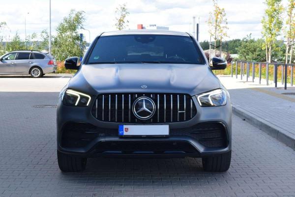 Pelēks Mercedes-Benz GLE 53 AMG 2020 Viļņa, ar dzinēja tilpumu 3.00 L un nobraukumu 46 tūkst. km par 68000 €, foto 2 vietnē AUTOMOTO.COM.LV