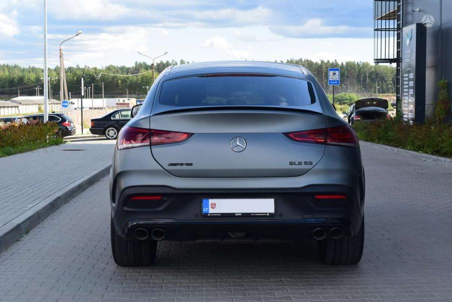 Pelēks Mercedes-Benz GLE 53 AMG 2020 Viļņa, ar dzinēja tilpumu 3.00 L un nobraukumu 46 tūkst. km par 68000 €, foto 6 vietnē AUTOMOTO.COM.LV