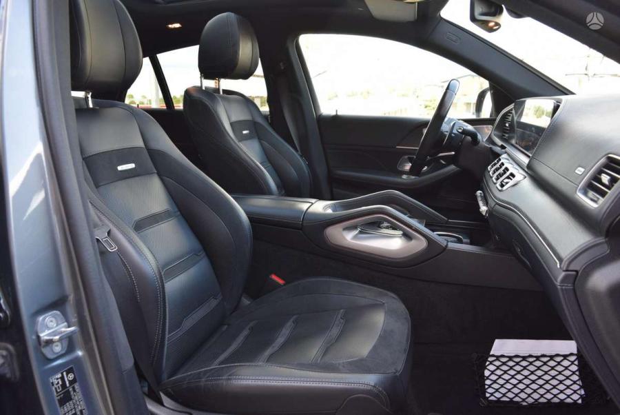 Pelēks Mercedes-Benz GLE 53 AMG 2020 Viļņa, ar dzinēja tilpumu 3.00 L un nobraukumu 46 tūkst. km par 68000 €, foto 12 vietnē AUTOMOTO.COM.LV