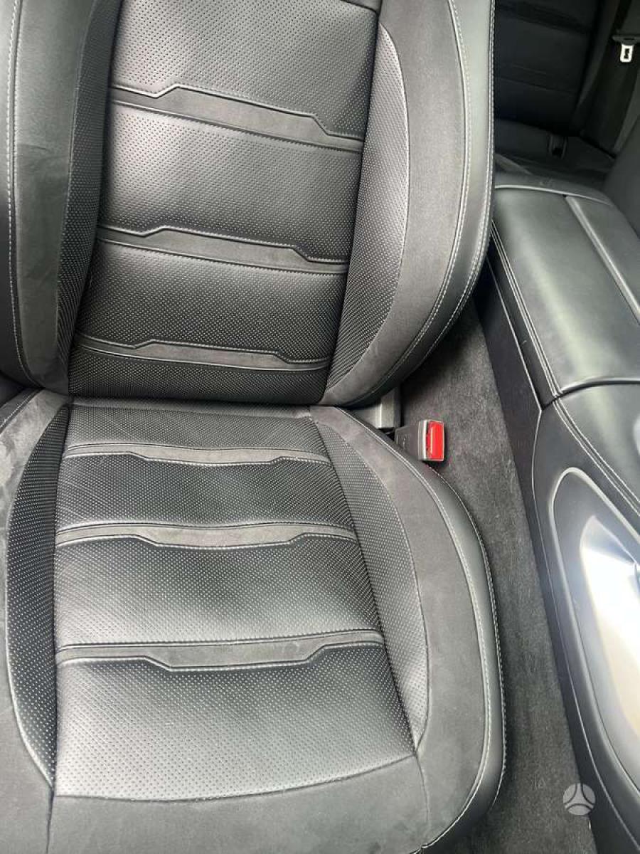 Grey Mercedes-Benz GLE 53 AMG 2020 in Vilnius, with an engine capacity of 3.00 L and mileage of 105 thousand km for 68000 €, photo 23 on AUTOMOTO.COM.LV