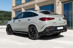 Серый Мерседес GLE 53 AMG 2025 в Вильнюс, объемом двигателя 3.00 л и пробегом 25 тыс. км за 104500 €, фото 7 на AUTOMOTO.COM.LV