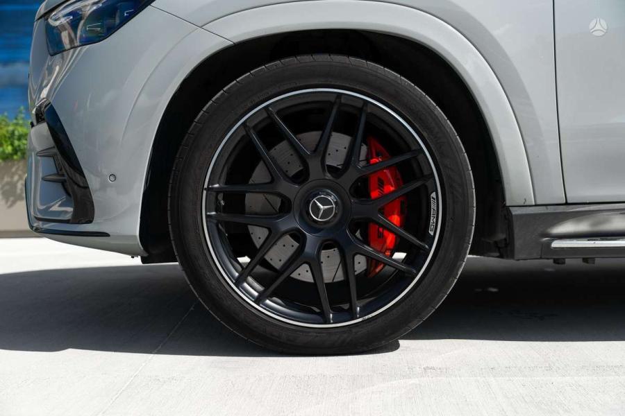 Серый Мерседес GLE 53 AMG 2025 в Вильнюс, объемом двигателя 3.00 л и пробегом 25 тыс. км за 104500 €, фото 12 на AUTOMOTO.COM.LV