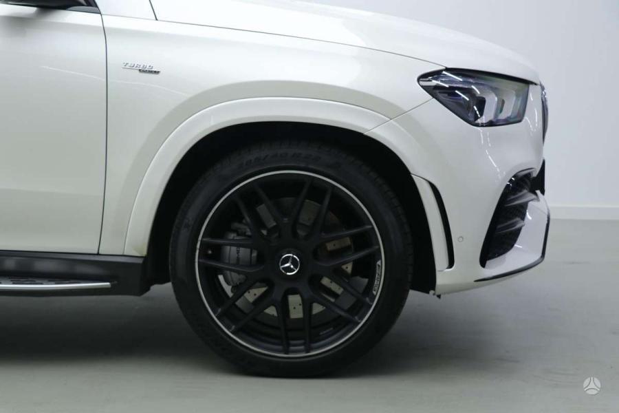 Balts Mercedes-Benz GLE 53 AMG 2021 Viļņa, ar dzinēja tilpumu 3.00 L un nobraukumu 113 tūkst. km par 62990 €, foto 5 vietnē AUTOMOTO.COM.LV