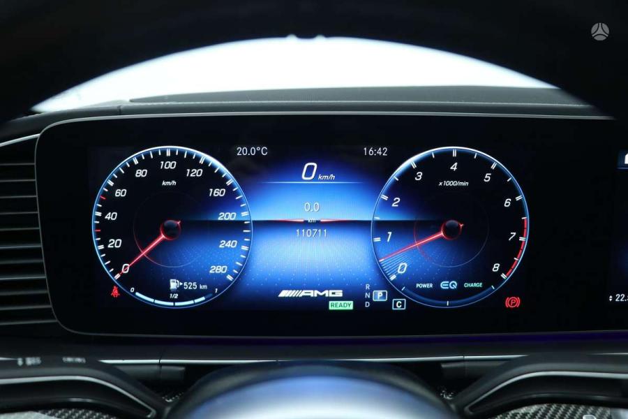 White Mercedes-Benz GLE 53 AMG 2021 in Vilnius, with an engine capacity of 3.00 L and mileage of 113 thousand km for 59990 €, photo 21 on AUTOMOTO.COM.LV