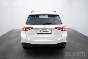 Белый Мерседес GLE 53 AMG 2022 в Таллин, объемом двигателя 3.00 л и пробегом 28 тыс. км за 78999 €, фото 7 на AUTOMOTO.COM.LV