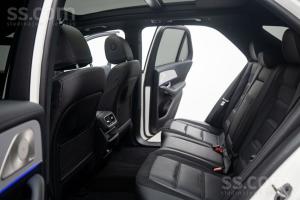 Белый Мерседес GLE 53 AMG 2022 в Таллин, объемом двигателя 3.00 л и пробегом 28 тыс. км за 78999 €, фото 11 на AUTOMOTO.COM.LV