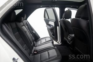 Белый Мерседес GLE 53 AMG 2022 в Таллин, объемом двигателя 3.00 л и пробегом 28 тыс. км за 78999 €, фото 12 на AUTOMOTO.COM.LV