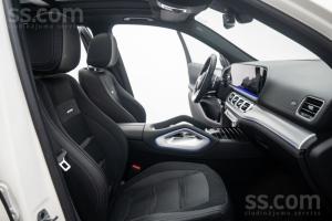 Белый Мерседес GLE 53 AMG 2022 в Таллин, объемом двигателя 3.00 л и пробегом 28 тыс. км за 78999 €, фото 13 на AUTOMOTO.COM.LV