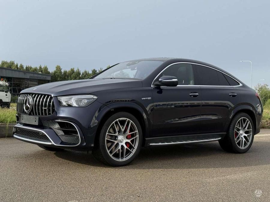 Blue Mercedes-Benz GLE 63 AMG 2021 in Panevezys, with an engine capacity of 3.98 L and mileage of 72 thousand km for 68900 €, photo 3 on AUTOMOTO.COM.LV