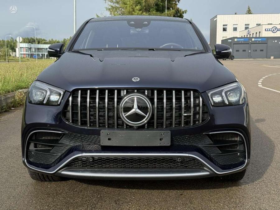 Blue Mercedes-Benz GLE 63 AMG 2021 in Panevezys, with an engine capacity of 3.98 L and mileage of 72 thousand km for 68900 €, photo 8 on AUTOMOTO.COM.LV