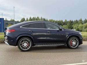 Blue Mercedes-Benz GLE 63 AMG 2021 in Panevezys, with an engine capacity of 3.98 L and mileage of 72 thousand km for 68900 €, photo 24 on AUTOMOTO.COM.LV