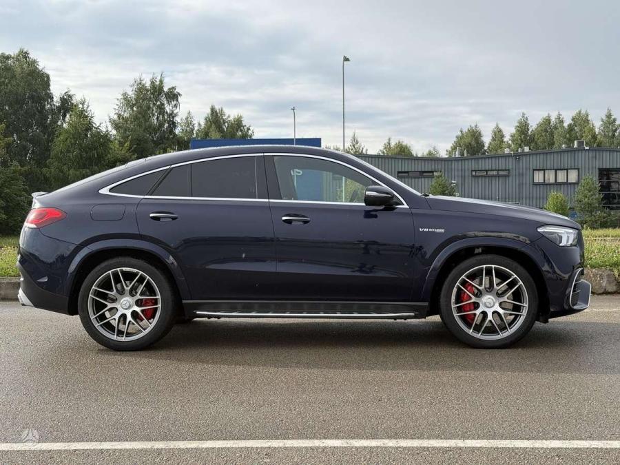 Blue Mercedes-Benz GLE 63 AMG 2021 in Panevezys, with an engine capacity of 3.98 L and mileage of 72 thousand km for 68900 €, photo 25 on AUTOMOTO.COM.LV