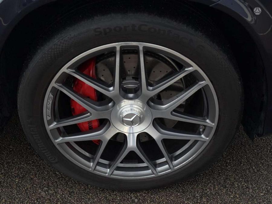 Blue Mercedes-Benz GLE 63 AMG 2021 in Panevezys, with an engine capacity of 3.98 L and mileage of 72 thousand km for 68900 €, photo 33 on AUTOMOTO.COM.LV