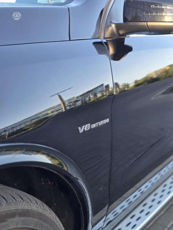Mercedes-Benz GLE 63 AMG 2016 in Vilnius, with an engine capacity of 5.46 L and mileage of 144 thousand km for 49000 €, photo 4 on AUTOMOTO.COM.LV