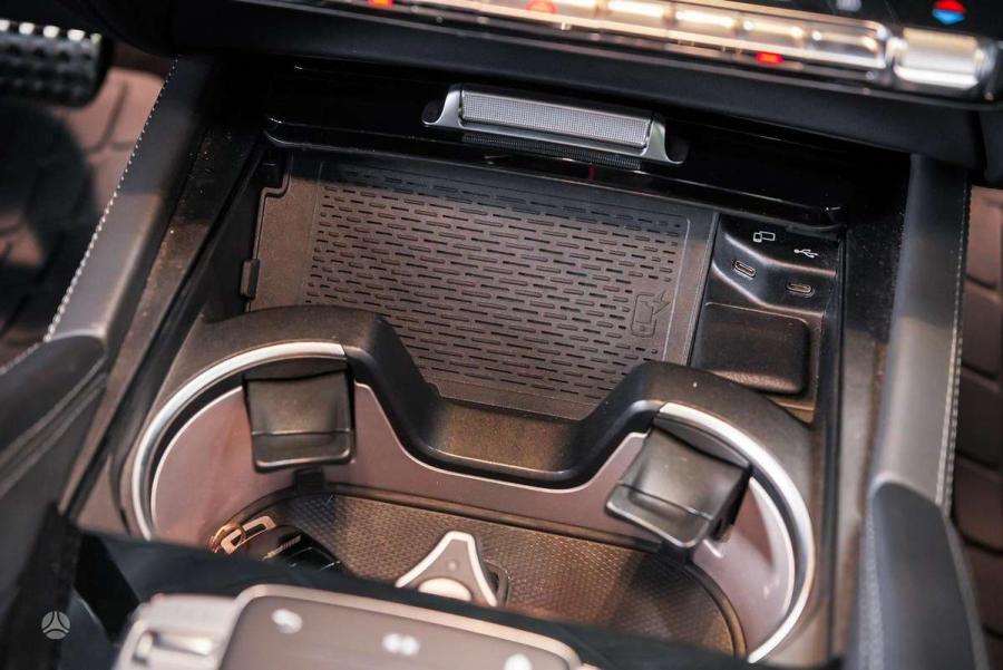 Grey Mercedes-Benz GLE 63 AMG 2021 in Marijampole, with an engine capacity of 3.98 L and mileage of 86 thousand km for 92450 €, photo 23 on AUTOMOTO.COM.LV