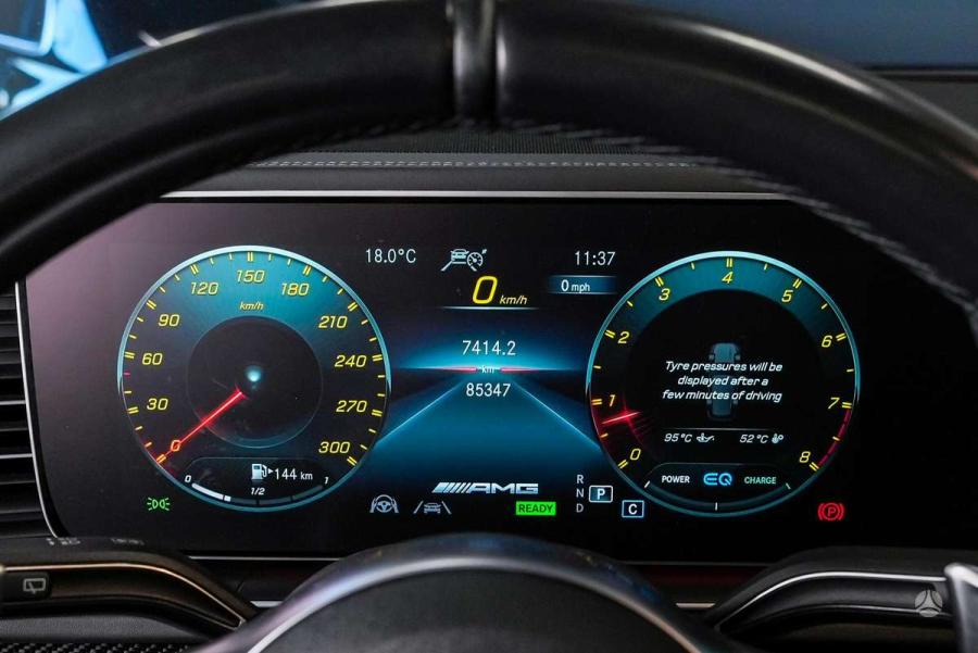 Grey Mercedes-Benz GLE 63 AMG 2021 in Marijampole, with an engine capacity of 3.98 L and mileage of 86 thousand km for 92450 €, photo 25 on AUTOMOTO.COM.LV