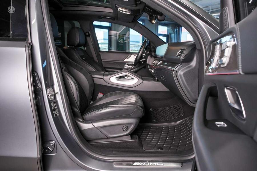 Grey Mercedes-Benz GLE 63 AMG 2021 in Marijampole, with an engine capacity of 3.98 L and mileage of 86 thousand km for 92450 €, photo 39 on AUTOMOTO.COM.LV