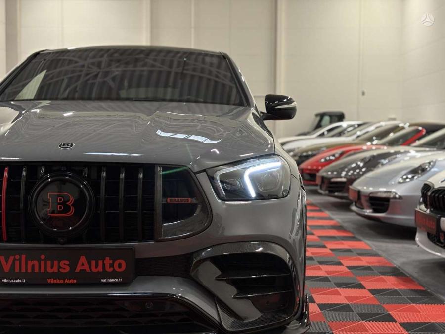 Grey Mercedes-Benz GLE 63 AMG 2021 in Vilnius, with an engine capacity of 3.98 L and mileage of 113 thousand km for 89999 €, photo 8 on AUTOMOTO.COM.LV
