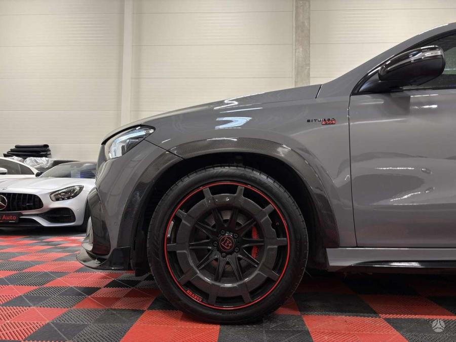 Grey Mercedes-Benz GLE 63 AMG 2021 in Vilnius, with an engine capacity of 3.98 L and mileage of 113 thousand km for 89999 €, photo 11 on AUTOMOTO.COM.LV