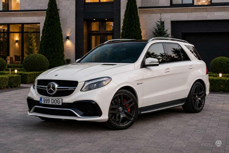 White Mercedes-Benz GLE 63 AMG 2015 in Tallinn, with an engine capacity of 5.46 L and mileage of 19 thousand km for 55000 €, photo 3 on AUTOMOTO.COM.LV
