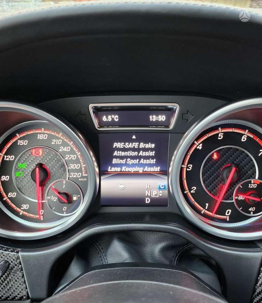 White Mercedes-Benz GLE 63 AMG 2015 in Tallinn, with an engine capacity of 5.46 L and mileage of 19 thousand km for 55000 €, photo 16 on AUTOMOTO.COM.LV