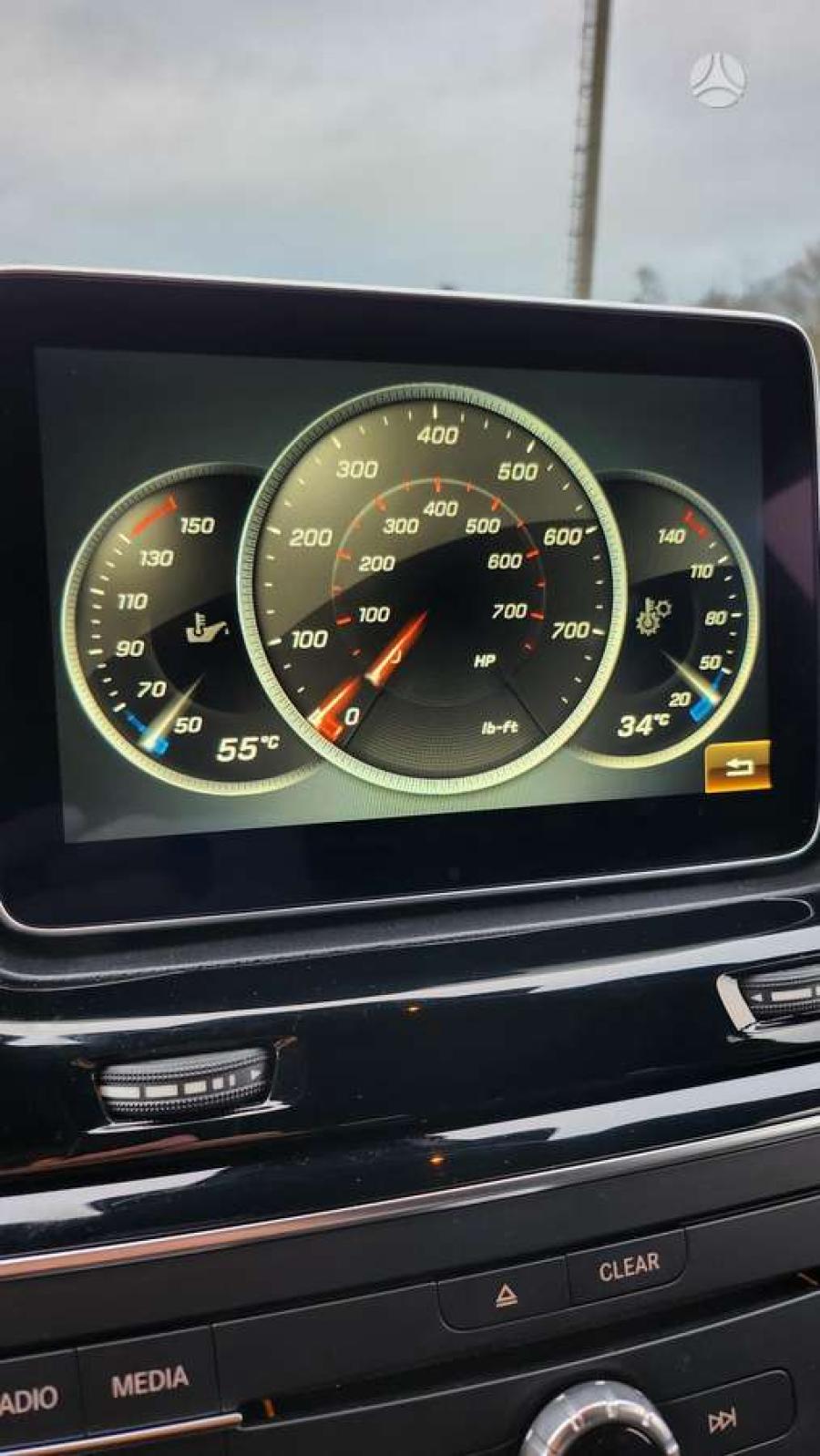 White Mercedes-Benz GLE 63 AMG 2015 in Tallinn, with an engine capacity of 5.46 L and mileage of 19 thousand km for 55000 €, photo 19 on AUTOMOTO.COM.LV