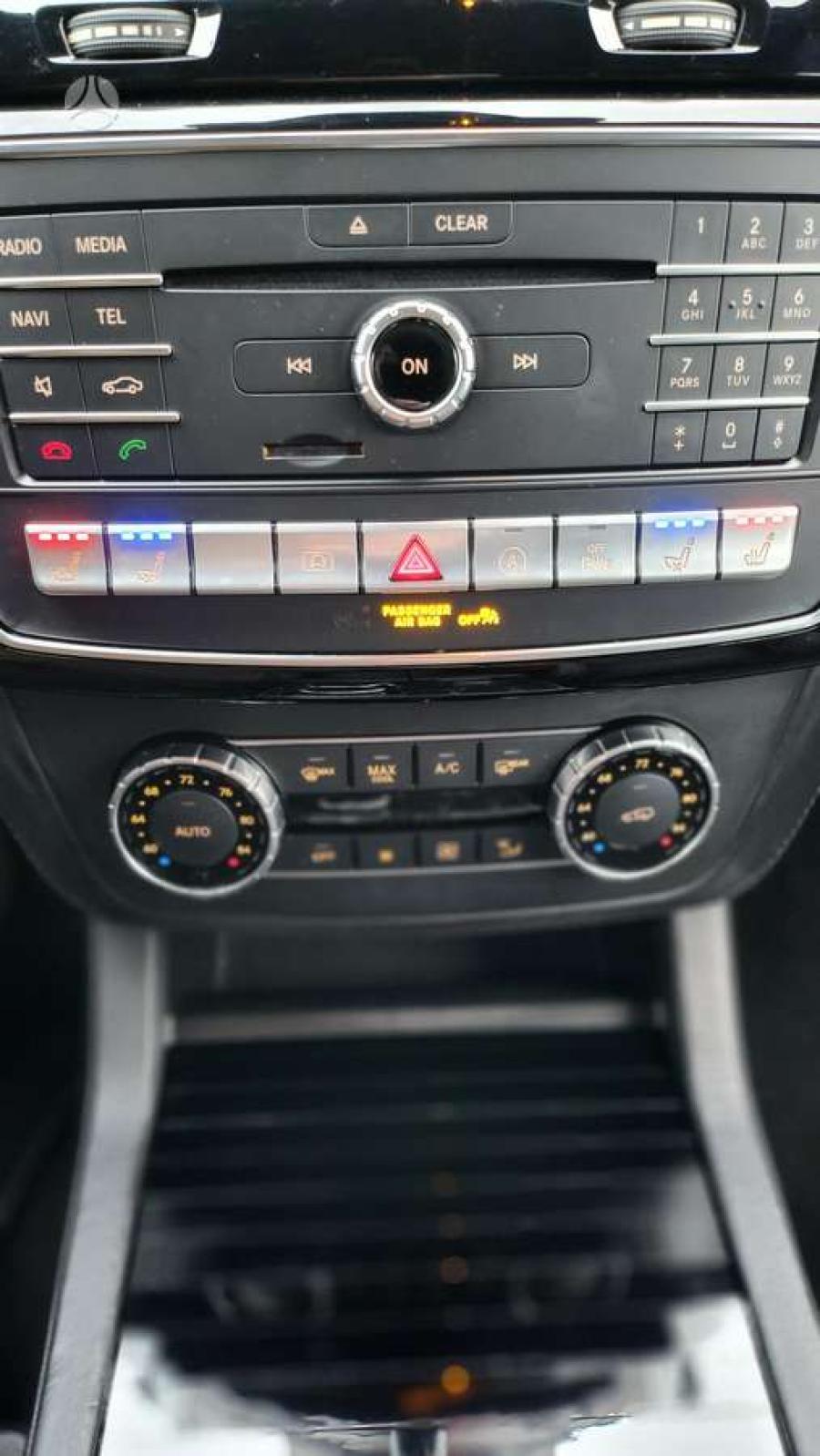 White Mercedes-Benz GLE 63 AMG 2015 in Tallinn, with an engine capacity of 5.46 L and mileage of 19 thousand km for 55000 €, photo 22 on AUTOMOTO.COM.LV