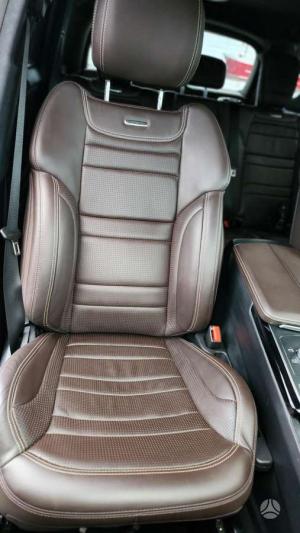 White Mercedes-Benz GLE 63 AMG 2015 in Tallinn, with an engine capacity of 5.46 L and mileage of 19 thousand km for 55000 €, photo 28 on AUTOMOTO.COM.LV