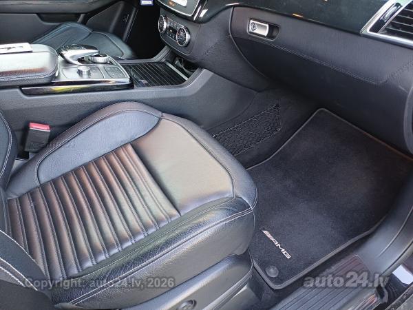 Melns Mercedes-Benz GLE-Class 2015 Rakvere, ar dzinēja tilpumu 3.00 L un nobraukumu 194 tūkst. km par 29000 €, foto 6 vietnē AUTOMOTO.COM.LV