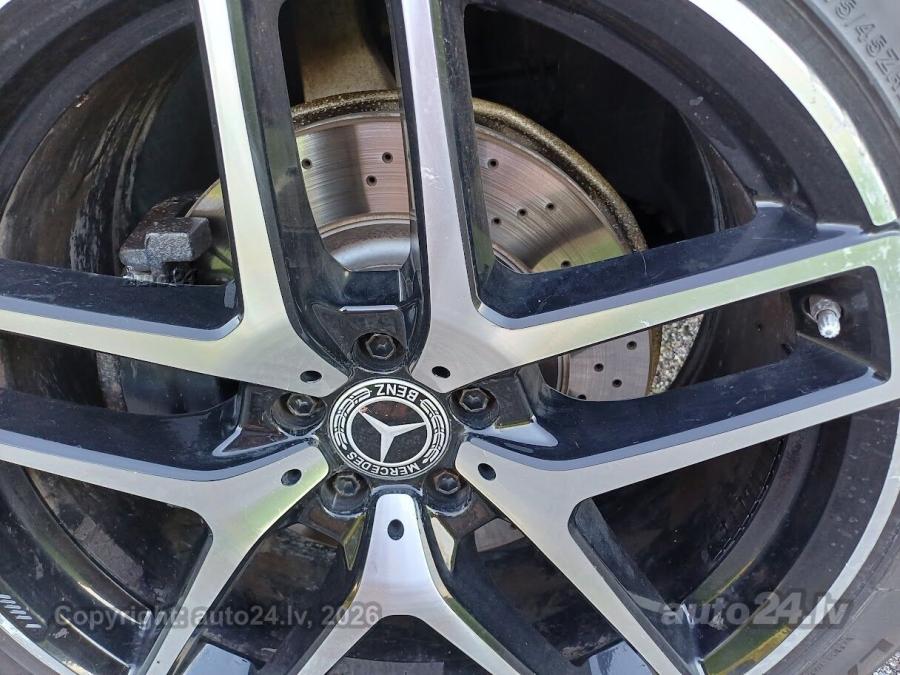 Melns Mercedes-Benz GLE-Class 2015 Rakvere, ar dzinēja tilpumu 3.00 L un nobraukumu 194 tūkst. km par 29000 €, foto 13 vietnē AUTOMOTO.COM.LV