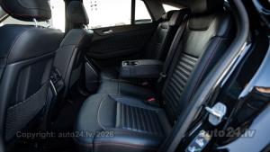 Black Mercedes-Benz GLE-Class 2016 in Tallinn, with an engine capacity of 3.00 L and mileage of 92 thousand km for 40900 €, photo 19 on AUTOMOTO.COM.LV
