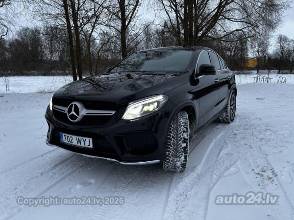 Melns Mercedes-Benz GLE-Class 2019 Tallina, ar dzinēja tilpumu 3.00 L un nobraukumu 171 tūkst. km par 36500 €, foto 1 vietnē AUTOMOTO.COM.LV