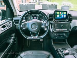 Melns Mercedes-Benz GLE-Class 2016 Tallina, ar dzinēja tilpumu 3.00 L un nobraukumu 166 tūkst. km par 31000 €, foto 12 vietnē AUTOMOTO.COM.LV