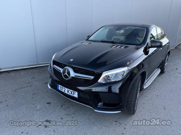 Black Mercedes-Benz GLE-Class 2017 in Tallinn, with an engine capacity of 3.00 L and mileage of 119 thousand km for 34500 €, photo 1 on AUTOMOTO.COM.LV