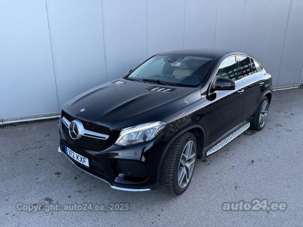 Black Mercedes-Benz GLE-Class 2017 in Tallinn, with an engine capacity of 3.00 L and mileage of 119 thousand km for 34500 €, photo 2 on AUTOMOTO.COM.LV