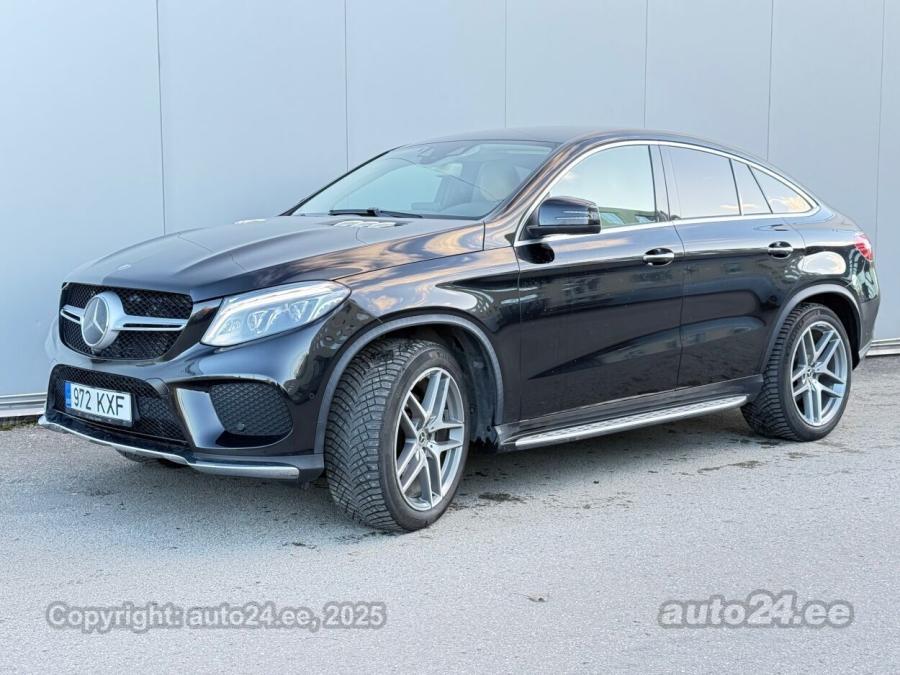 Black Mercedes-Benz GLE-Class 2017 in Tallinn, with an engine capacity of 3.00 L and mileage of 119 thousand km for 34500 €, photo 4 on AUTOMOTO.COM.LV