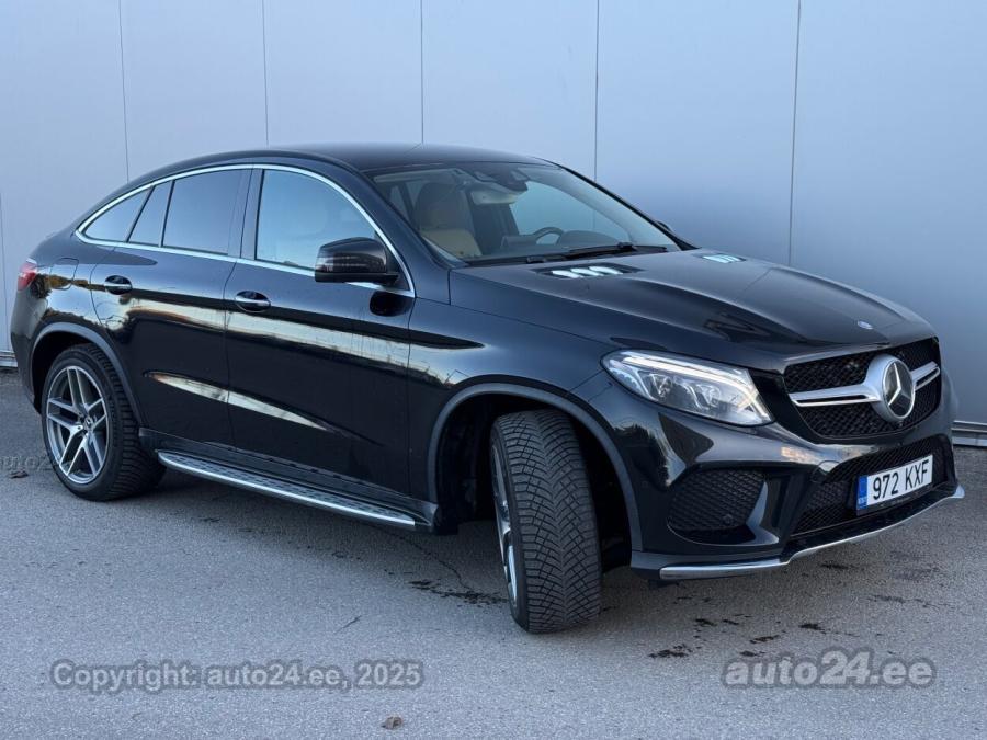 Black Mercedes-Benz GLE-Class 2017 in Tallinn, with an engine capacity of 3.00 L and mileage of 119 thousand km for 34500 €, photo 12 on AUTOMOTO.COM.LV