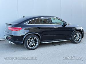 Black Mercedes-Benz GLE-Class 2017 in Tallinn, with an engine capacity of 3.00 L and mileage of 119 thousand km for 34500 €, photo 13 on AUTOMOTO.COM.LV