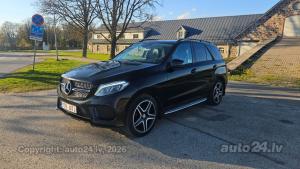 Melns Mercedes-Benz GLE-Class 2017 Viljandi, ar dzinēja tilpumu 3.00 L un nobraukumu 319 tūkst. km par 26800 €, foto  vietnē AUTOMOTO.COM.LV