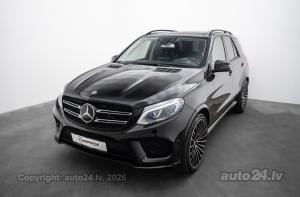 Melns Mercedes-Benz GLE-Class 2017 Tallina, ar dzinēja tilpumu 3.00 L un nobraukumu 150 tūkst. km par 22999 €, foto  vietnē AUTOMOTO.COM.LV