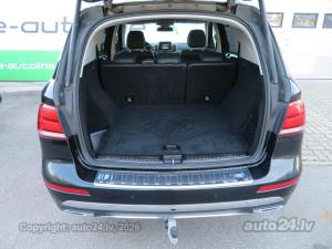 Black Mercedes-Benz GLE-Class 2017 in Tallinn, with an engine capacity of 3.00 L and mileage of 111 thousand km for 27500 €, photo 8 on AUTOMOTO.COM.LV